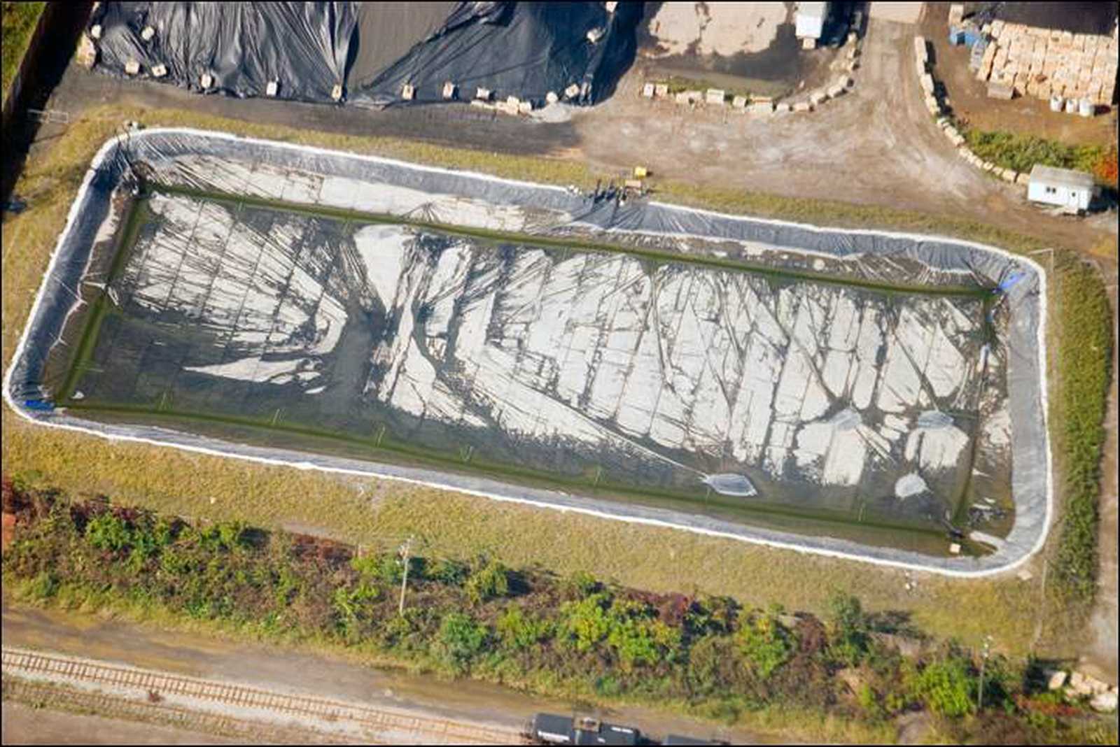 Short-term Floating Covers Prevent Evaporation and Control Odors